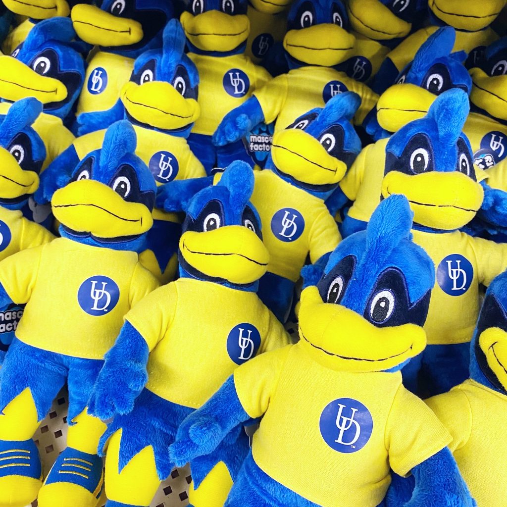 University of Delaware YoUDee Plush Doll – National 5 and 10