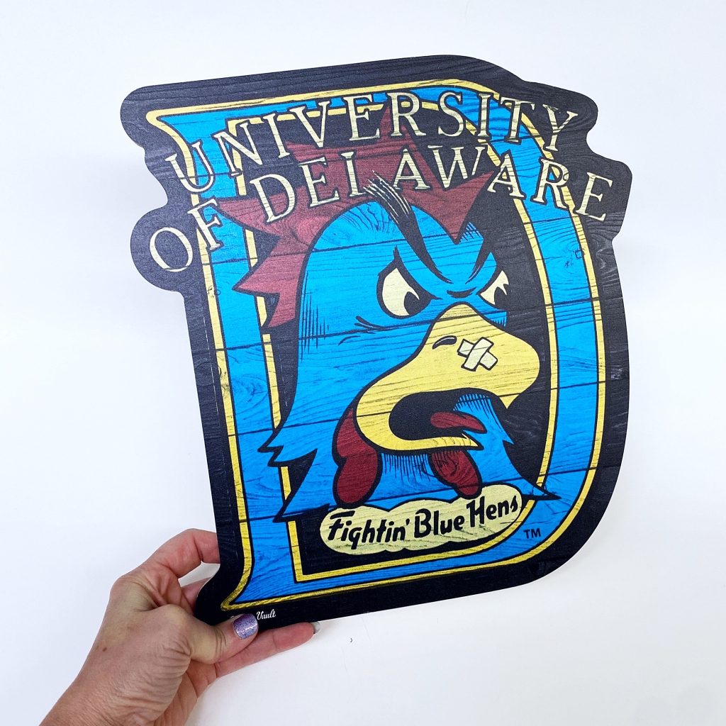 University of Delaware Retro Logo Wall Plaque – National 5 and 10